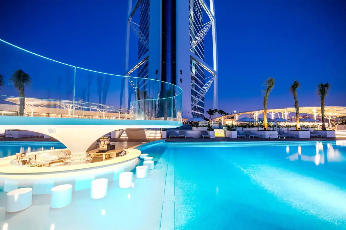 Burj Al Arab Terrace | Triolight light project