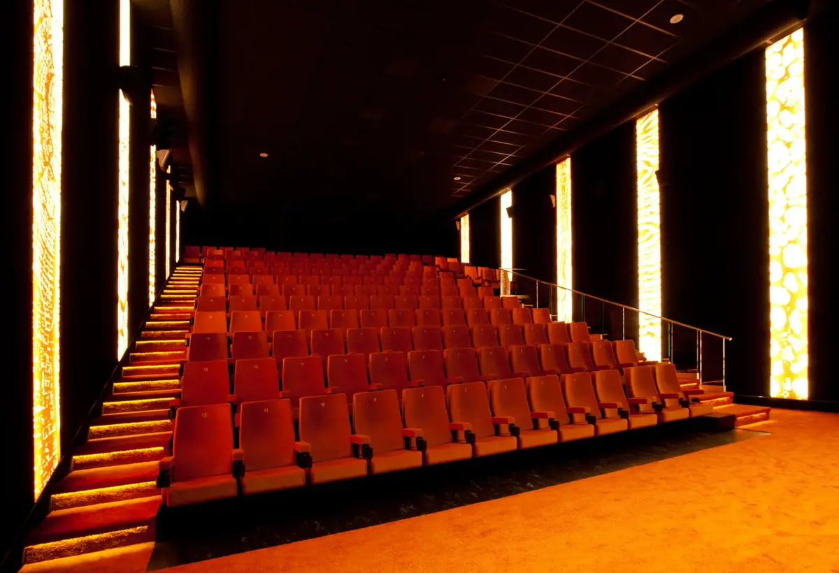 CityCinema Venlo | Triolight light project
