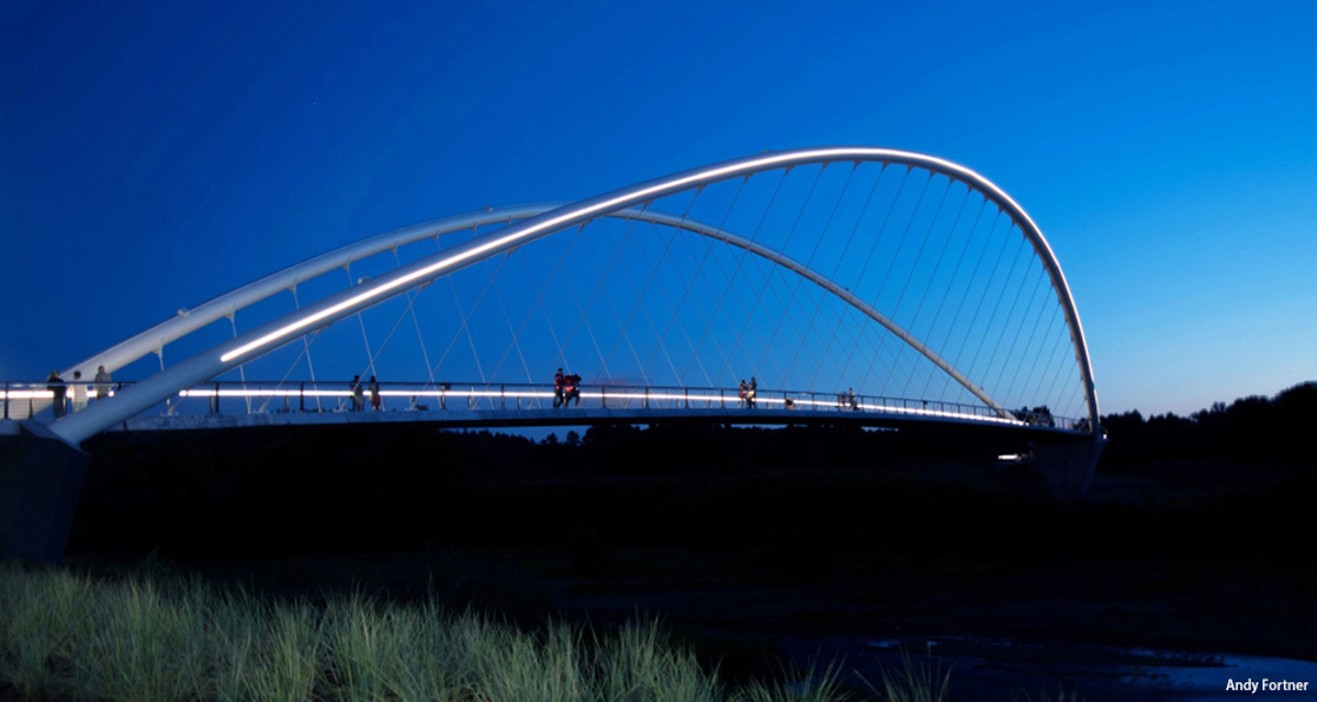 Minto Island Bridge Oregon, VS | Triolight light project